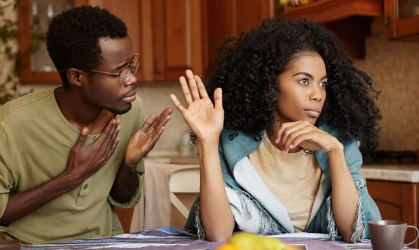 11 Ways to Say “Please Let Me Know if I Can Be of Any Help”