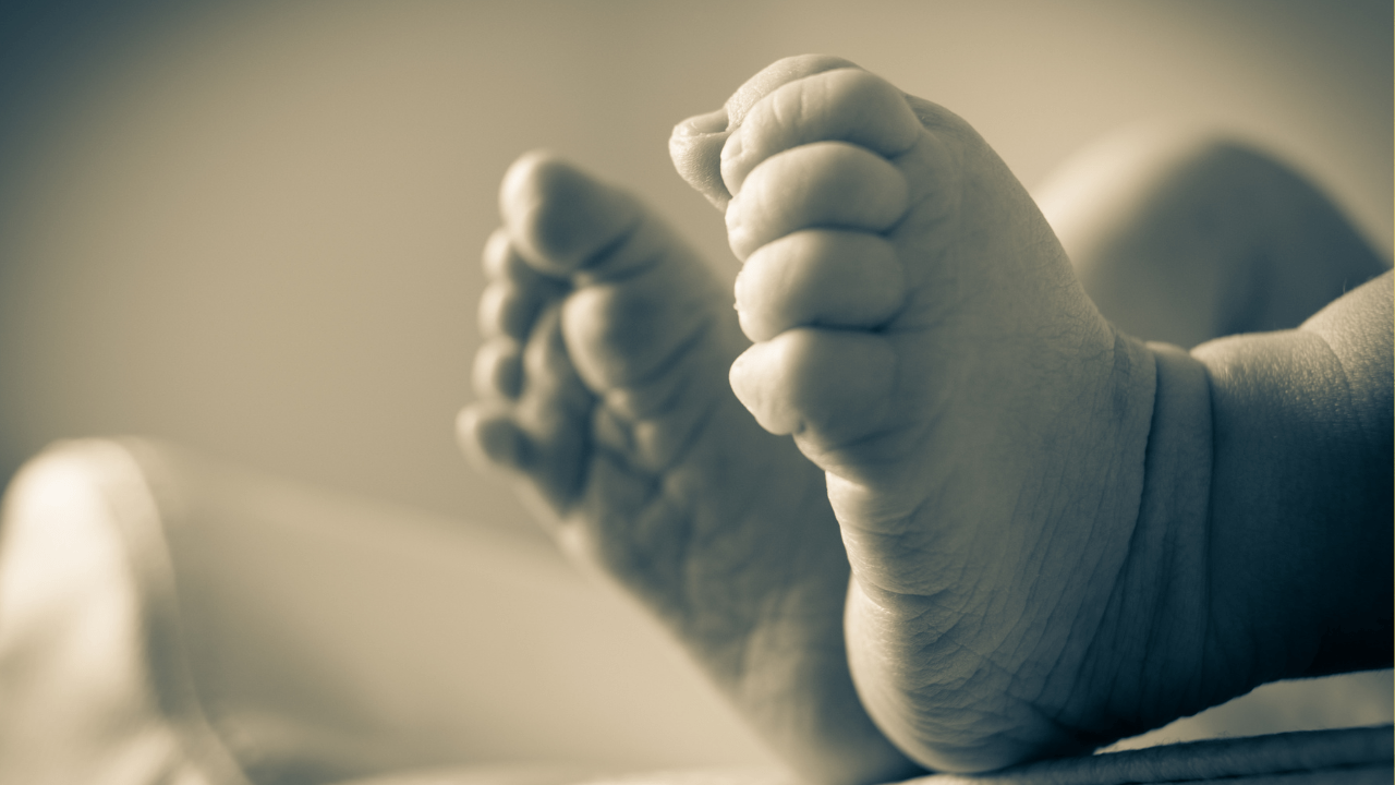 Bilateral Feet or Bilateral Foot: Which Is Better?