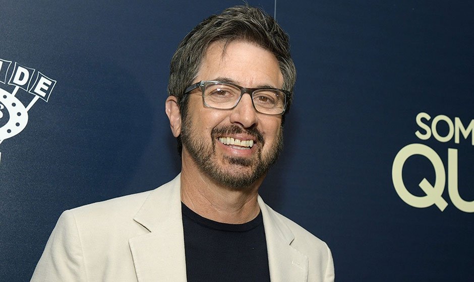 Ray Romano’s Net Worth: From Stand-Up Comedy to Hollywood Success ...