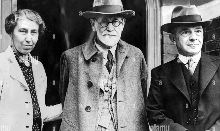 Martha Bernays’ Background, Education, Marriage to Sigmund Freud, and ...